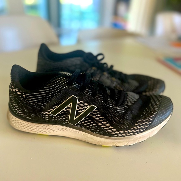 New Balance | Shoes | New Balance Womens Fuelcore Agility V2 Cross ...